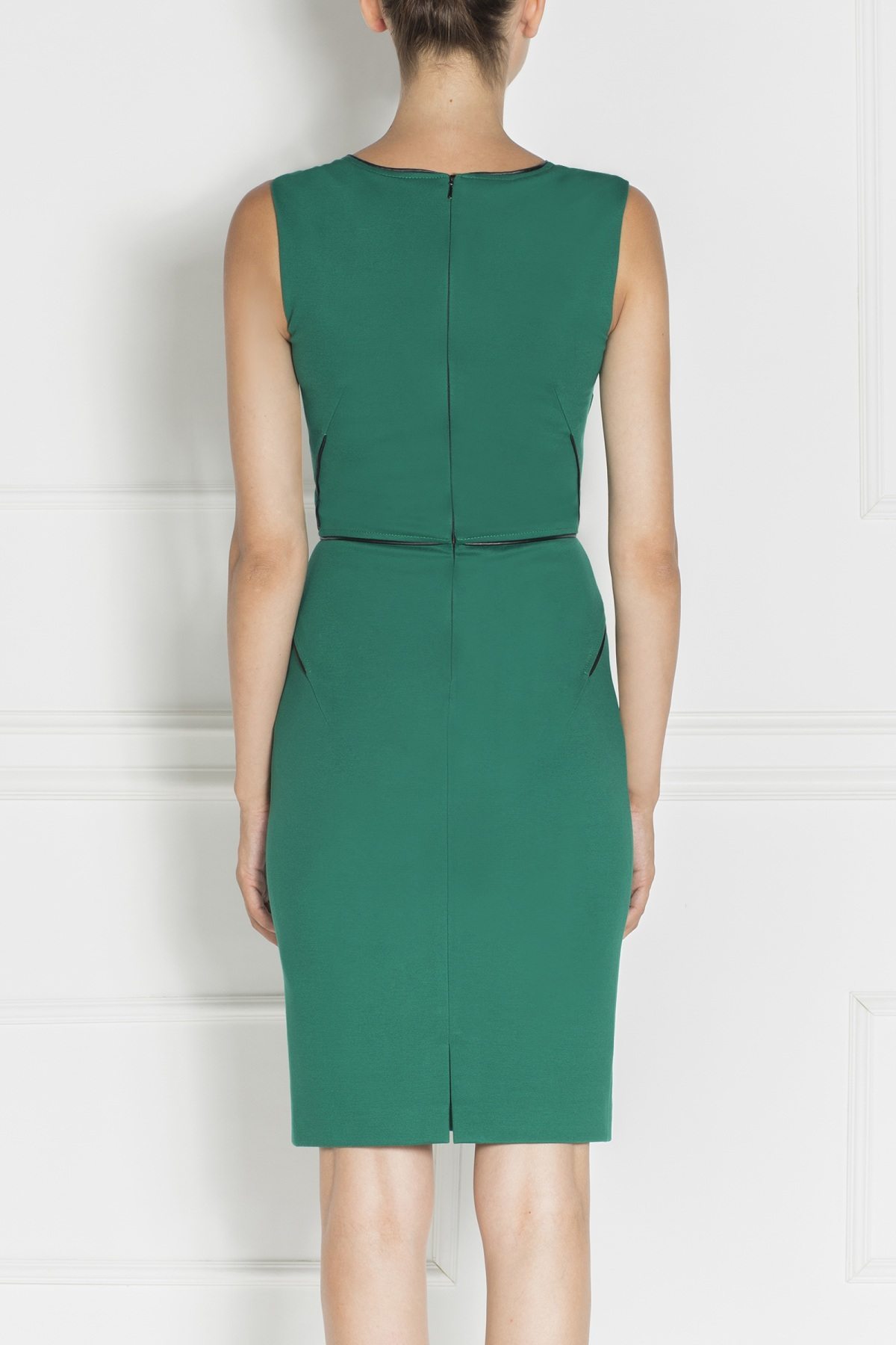 Tapered dress with square neckline | RZ7439 | NISSA