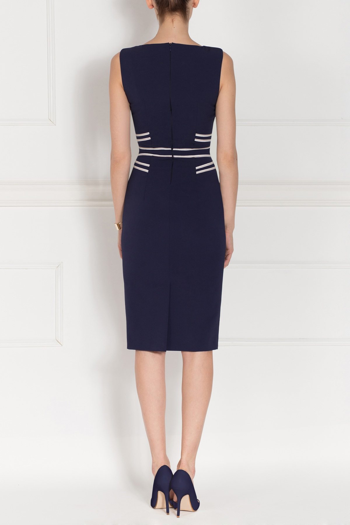 Office dress with V-shaped neckline | RZ1279 | NISSA